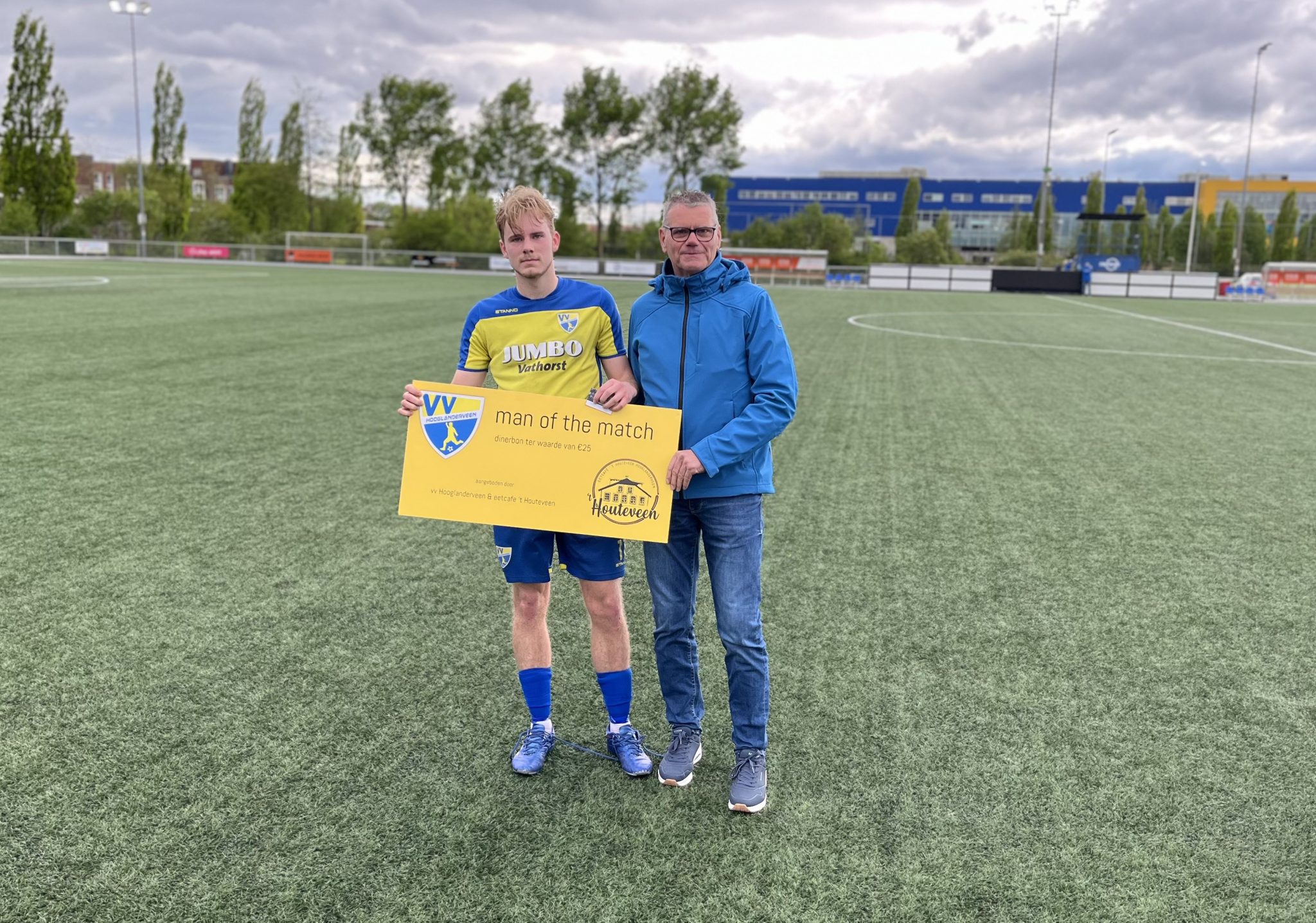 Eerste elftal niet langs Antibarbari | vv Hooglanderveen