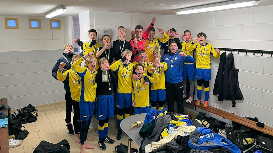 VV Hooglanderveen JO14-1 kampioen | vv Hooglanderveen