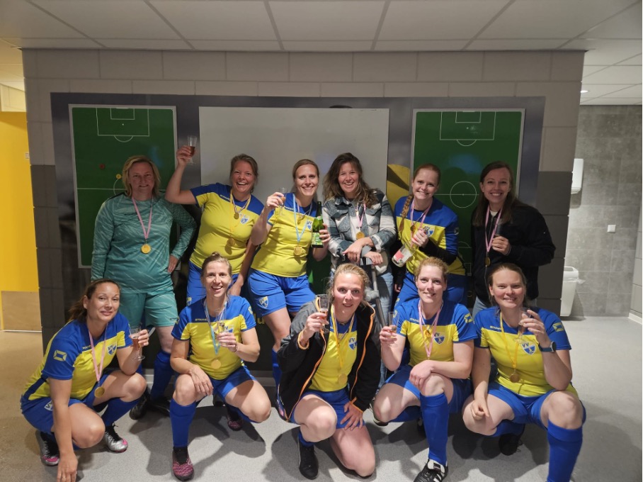 Vrouwen 30 1 Kampioen | vv Hooglanderveen